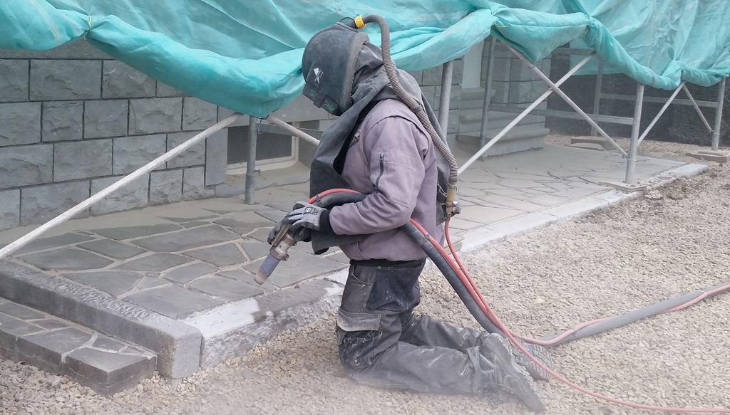 Rénovation et sablage | Façade Jumeaux